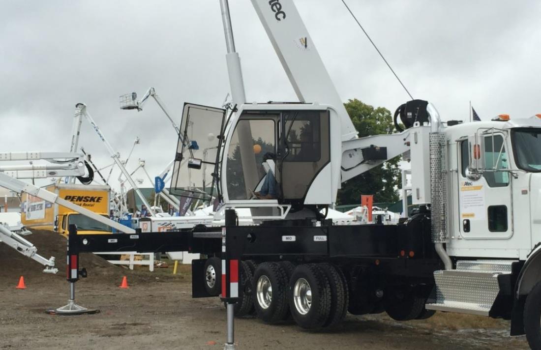 What Is A Boom Truck? A Complete Breakdown