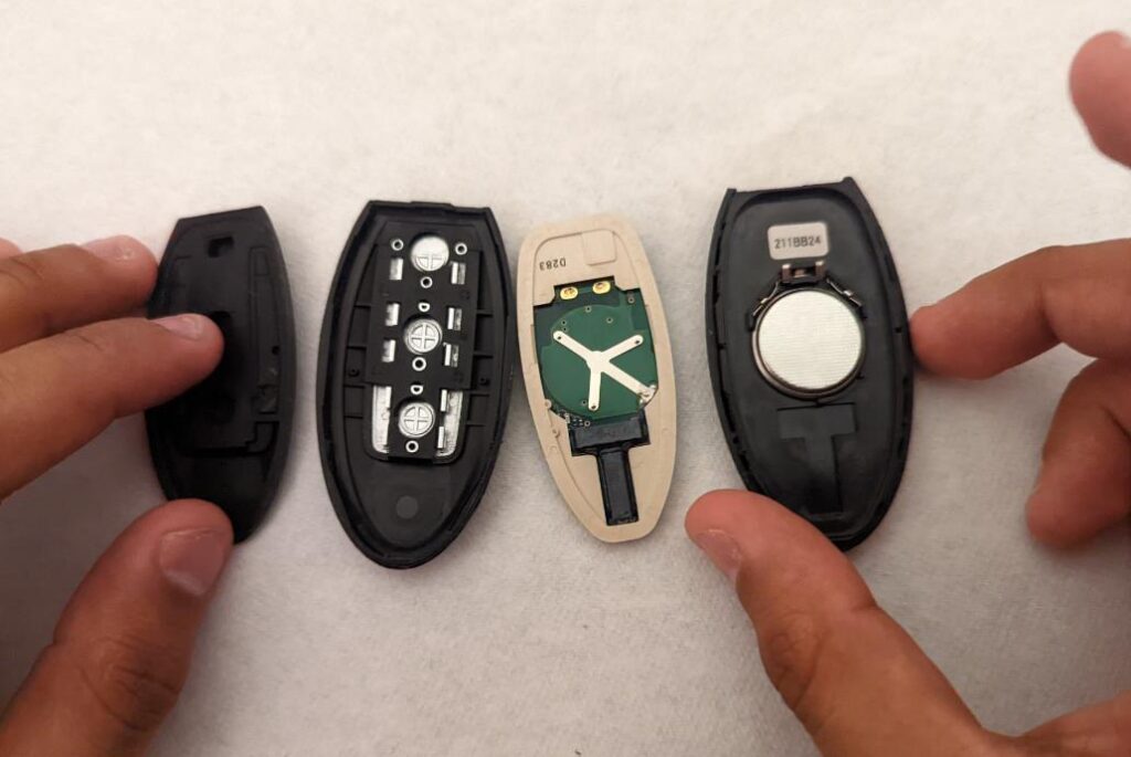 How To Change Key Fob Battery Nissan Change In 8 Easy Steps how-to-change-key-fob-battery-nissan-change-in-8-easy-steps