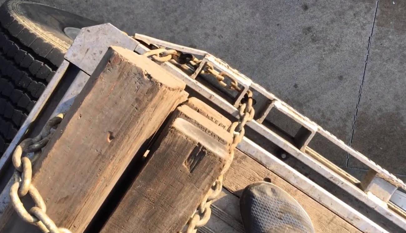 What Is A Header Board On A Truck? A Complete Breakdown