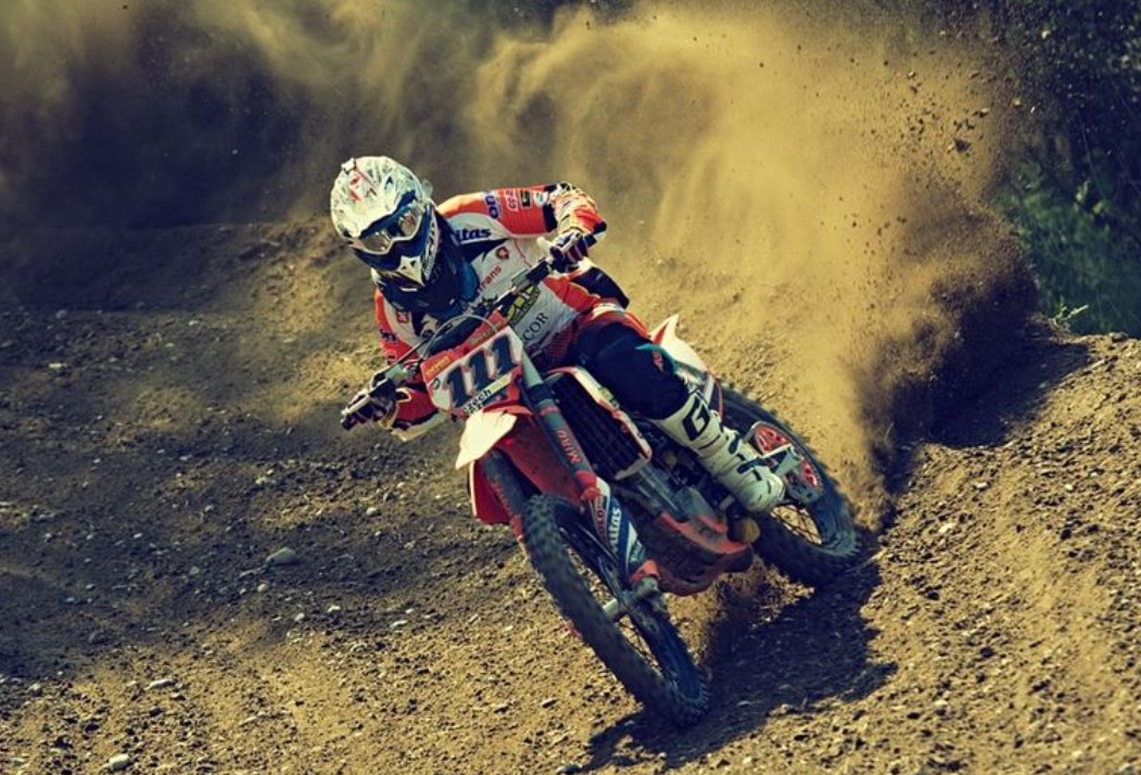 What Is A Dirt Bike? What They Are And How They Work?